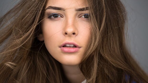 Se for pra ter um amor, que ele tenha olhos de ressaca - Revista Bula