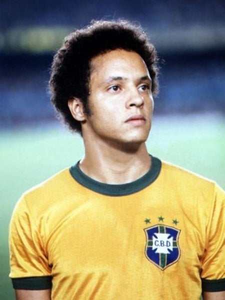 A história do gênio da grande área que quase pôs fim ao reinado de Pelé ...