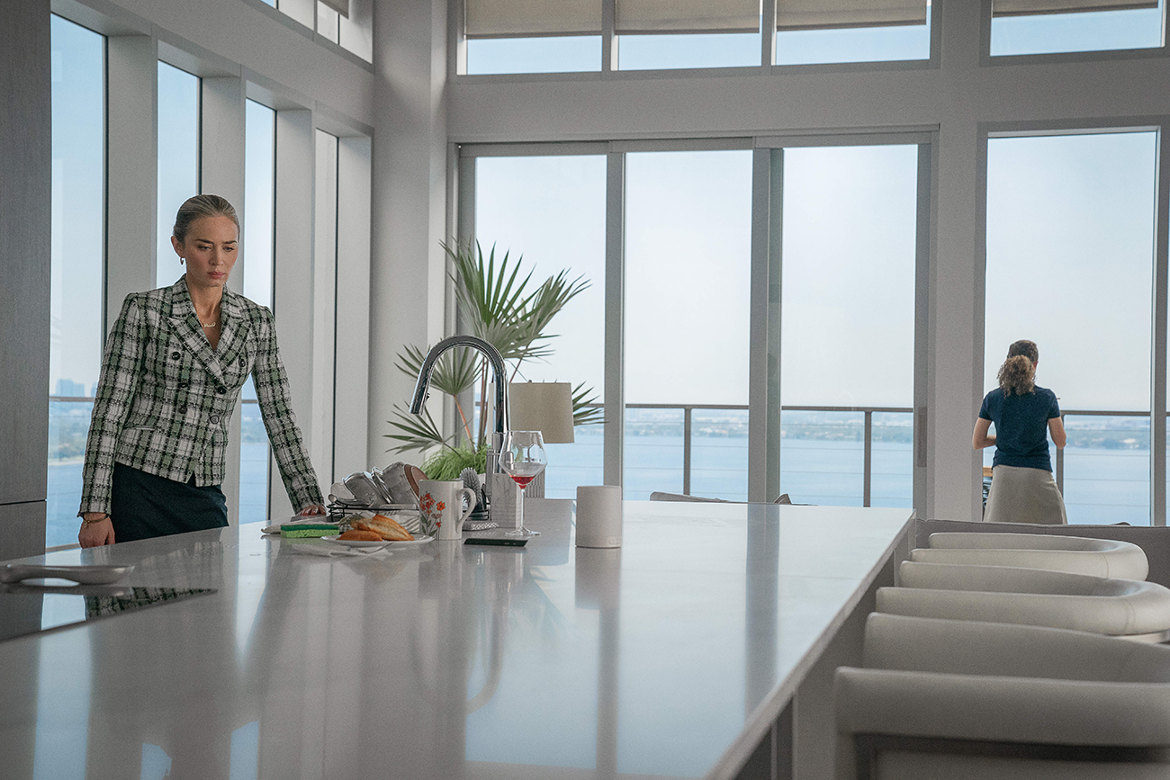 Baseado em livro com 20 milhões de cópias vendidas, filme com Emily ...