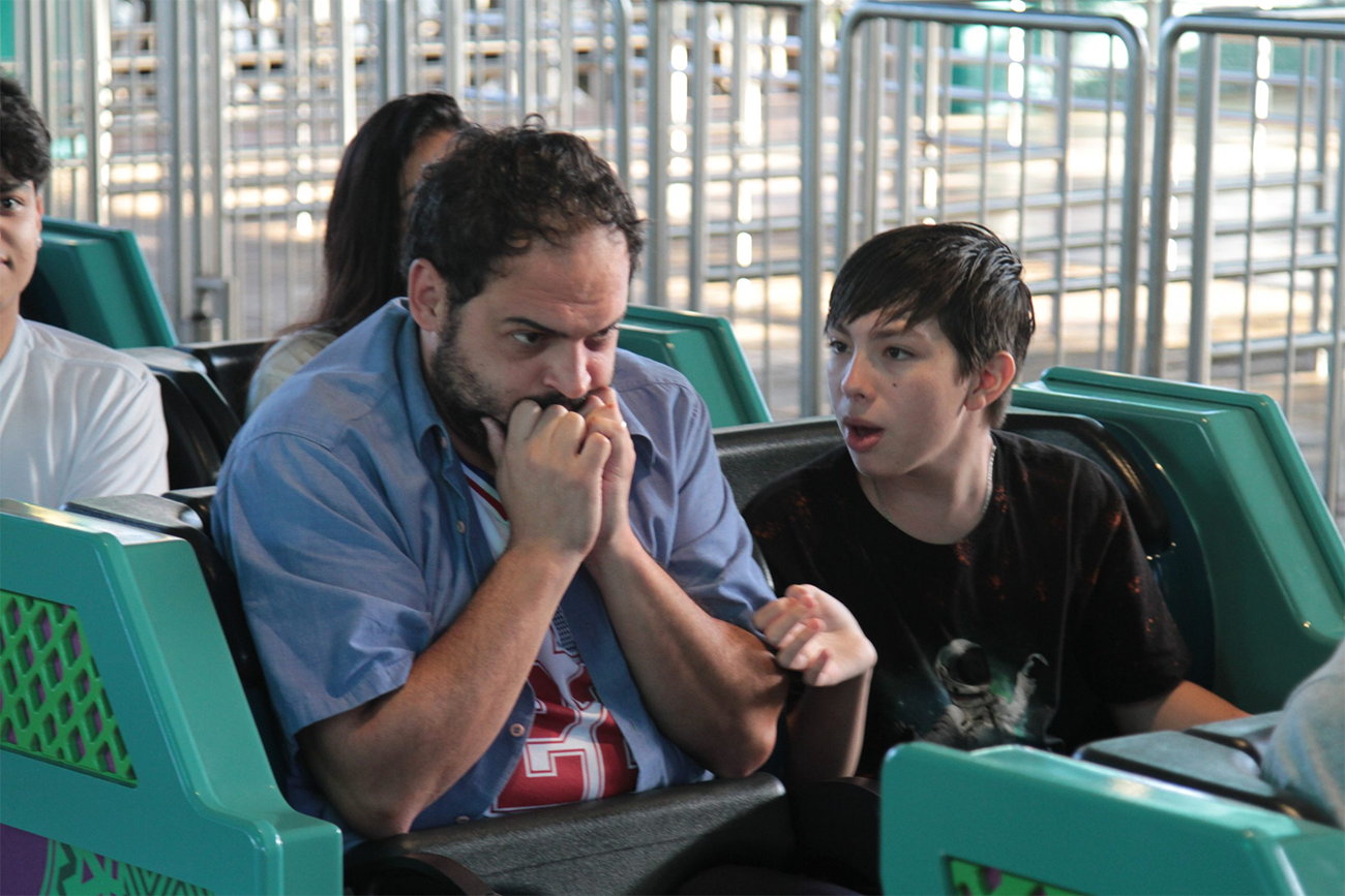 Desligue o cérebro por 100 minutos e receba boas doses de humor em ...